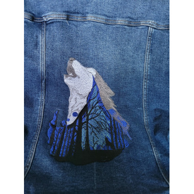 Colorful Wolf Embroidery Design